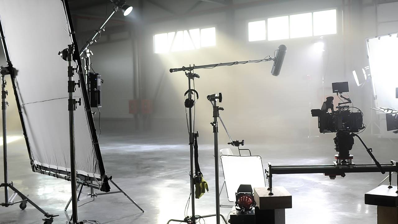 We Provide Custodial Services for Entertainment Venues in California - Servicon