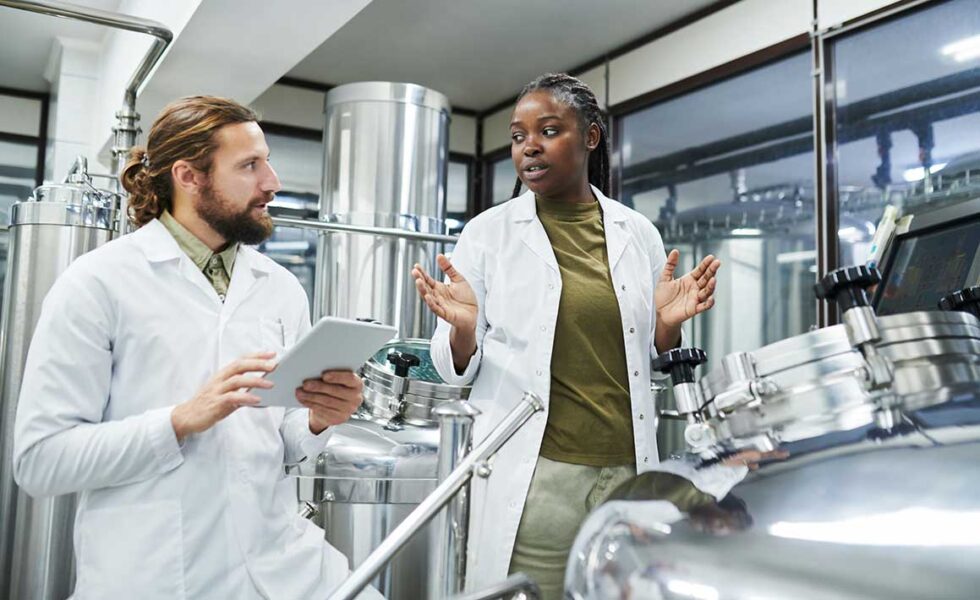 What is a Cleanroom? Understanding Cleanroom Classifications and Their ...